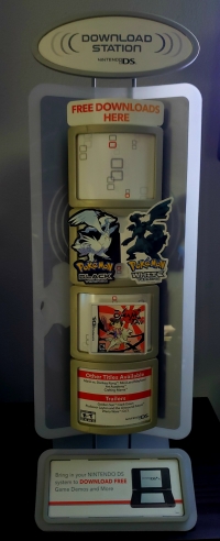 Nintendo DS Download Station Kiosk - Nintendo DS Demo - VGCollect